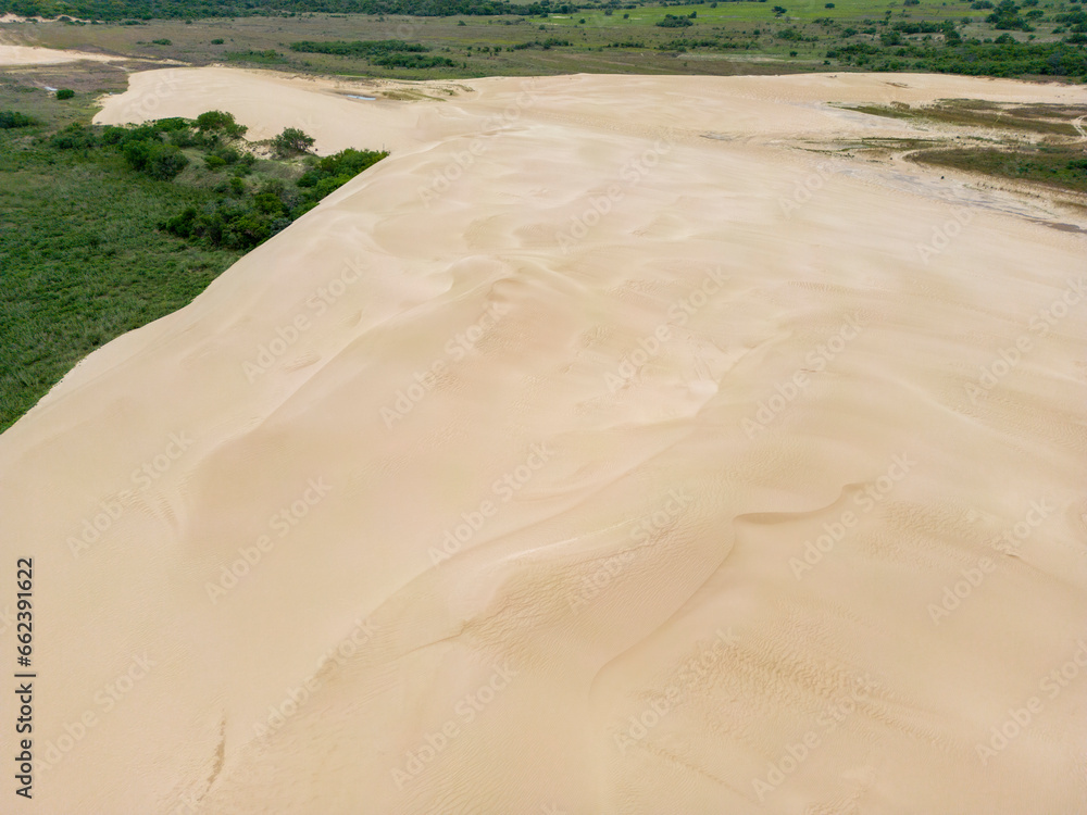 Foto de Aerial view of the sand dunes at the landscape protection area ...
