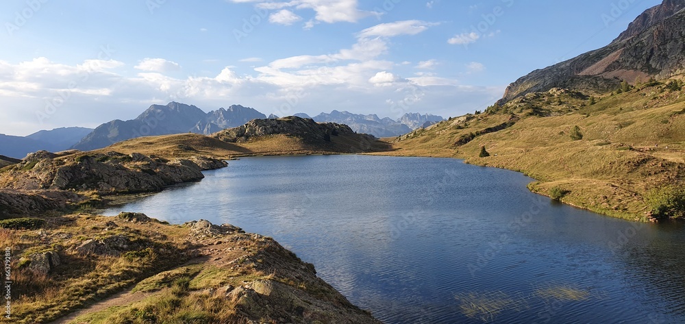 Alpe d'Huez : Lac Besson et Lac Noir (été 2023) Stock Photo | Adobe Stock