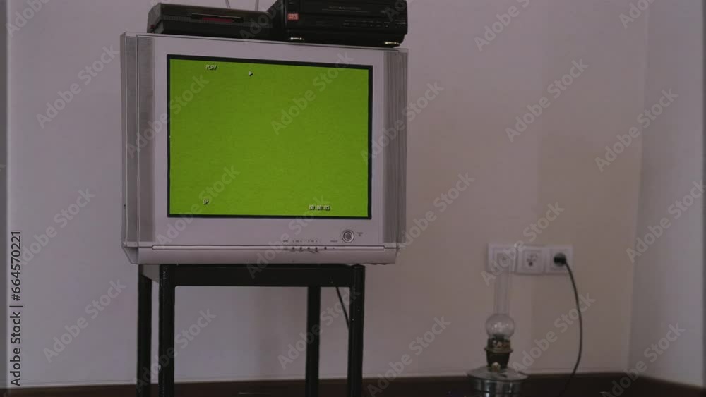 Old VHS Television Green Screen Time Code Retro TV Record Zoom In. Old ...