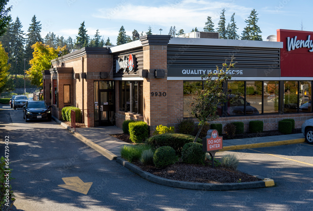 Everett, WA, USA - 1st October 2023. Building of Wendy's fast food ...