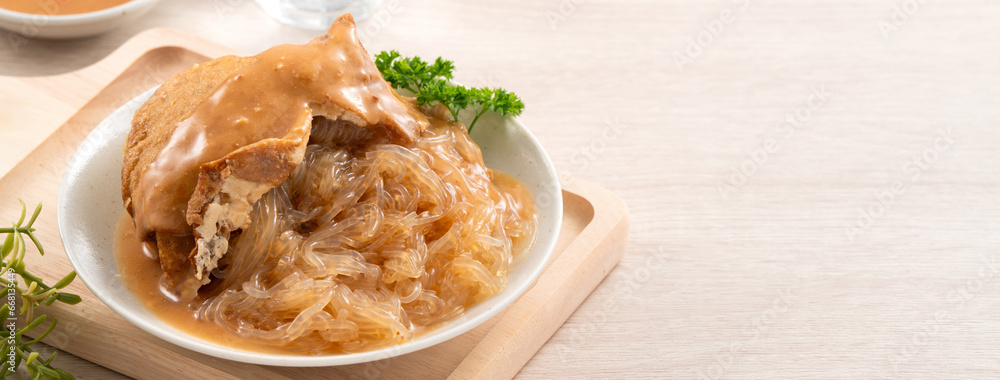 Tamsui agei, delicious famous street food in Taiwan stuffed with mung ...