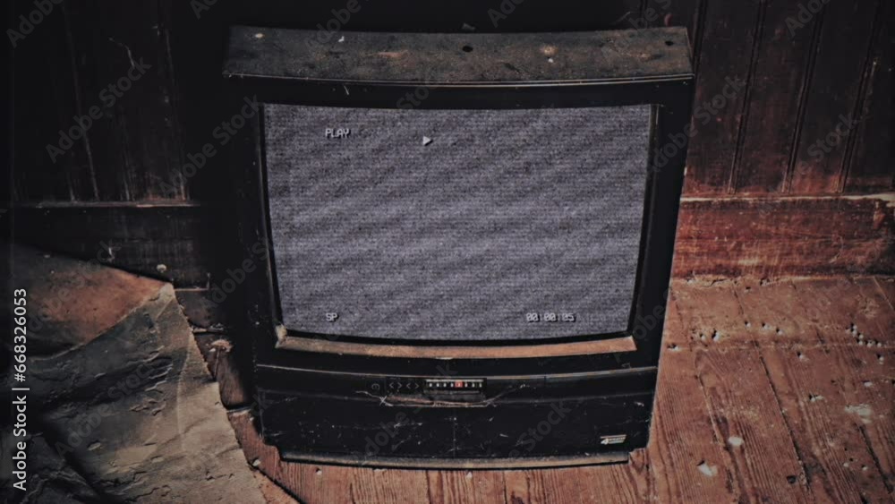 Broken Vintage Television Noise Statics Old TV VHS Texture Effect Zoom ...