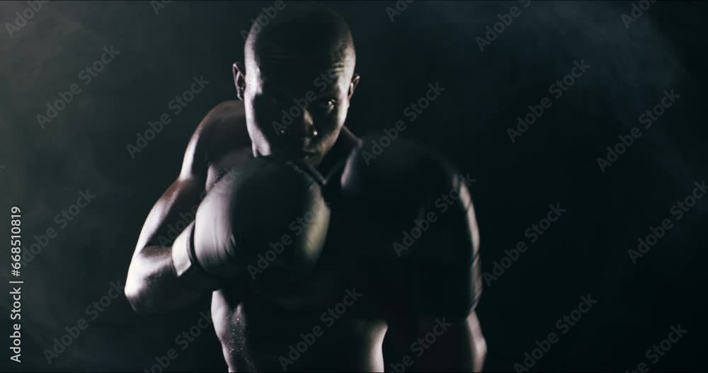 Vidéo Stock Athlete, fighting or African boxer with power for fitness ...