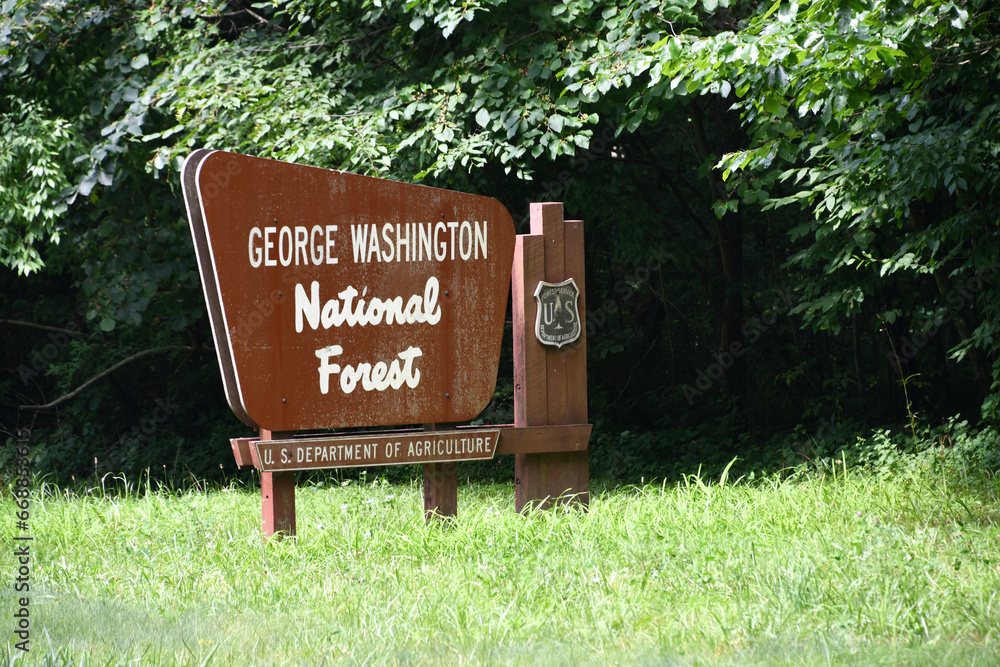 Sign marking the entrance to the George Washington National Forest in ...