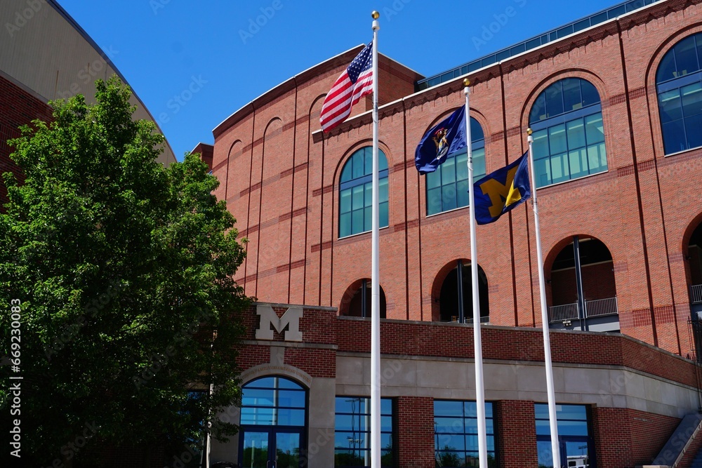 Michigan Stadium (The Big House) is the football stadium for the ...