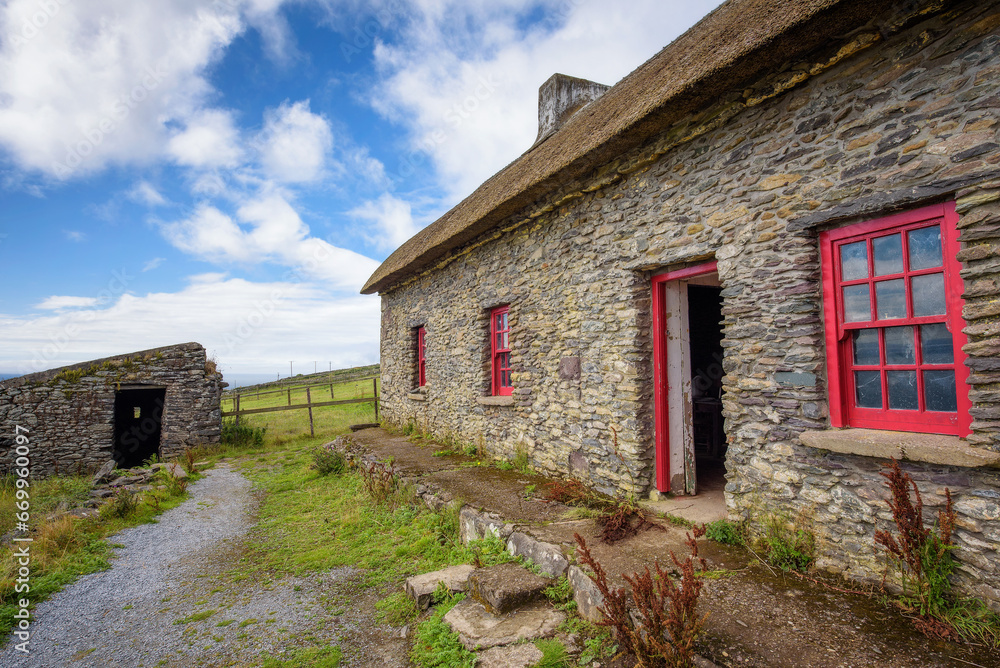 Fahan, Ireland - August 3, 2018 : Slea Head Famine Cottages built in ...