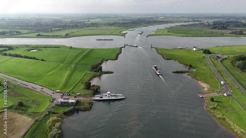 Intersection of 2 rivers Nederrijn and Amsterdams rijn kanaal with ...