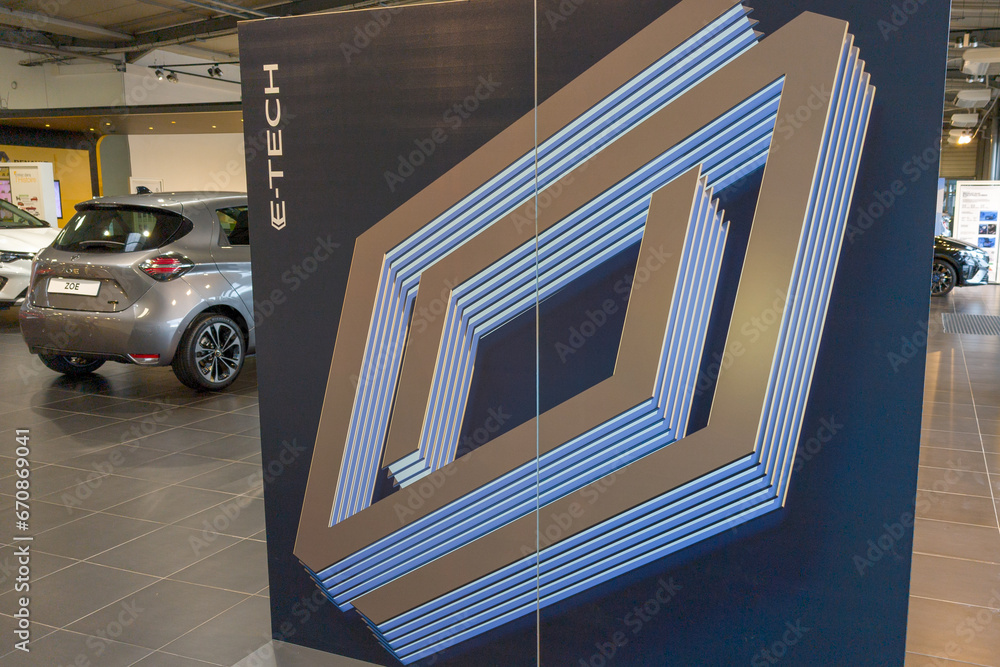renault new brand sign and text logo in french car dealership sell ...