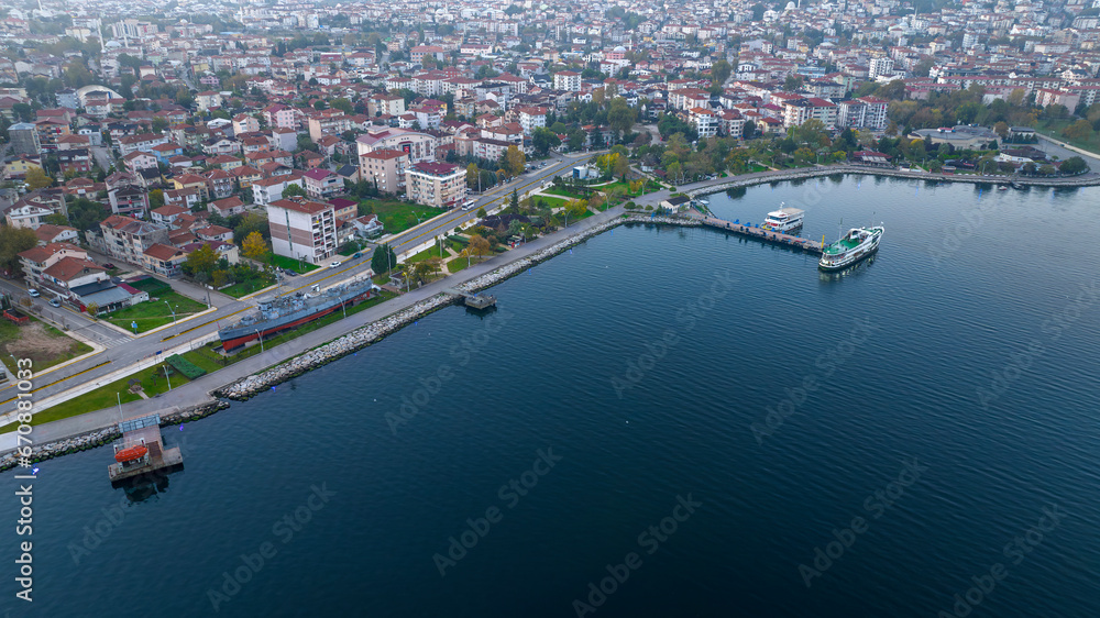 Kocaeli Province is located at the easternmost end of the Marmara Sea ...