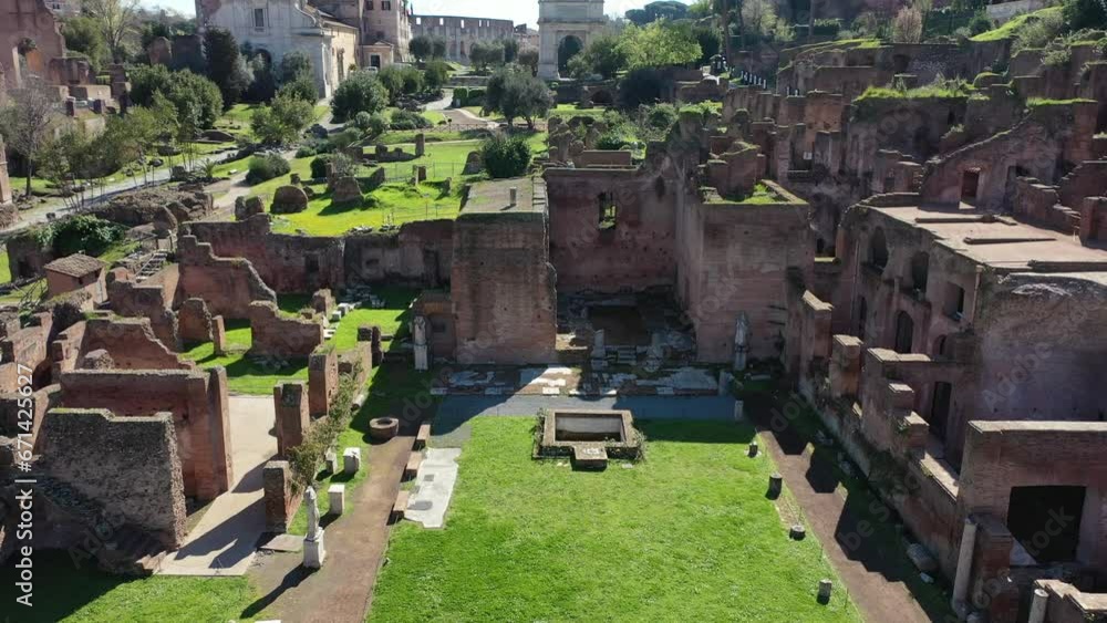 Vista aerea dell'antica Roma e del colosseo. Italia. Il Foro Romano e i ...