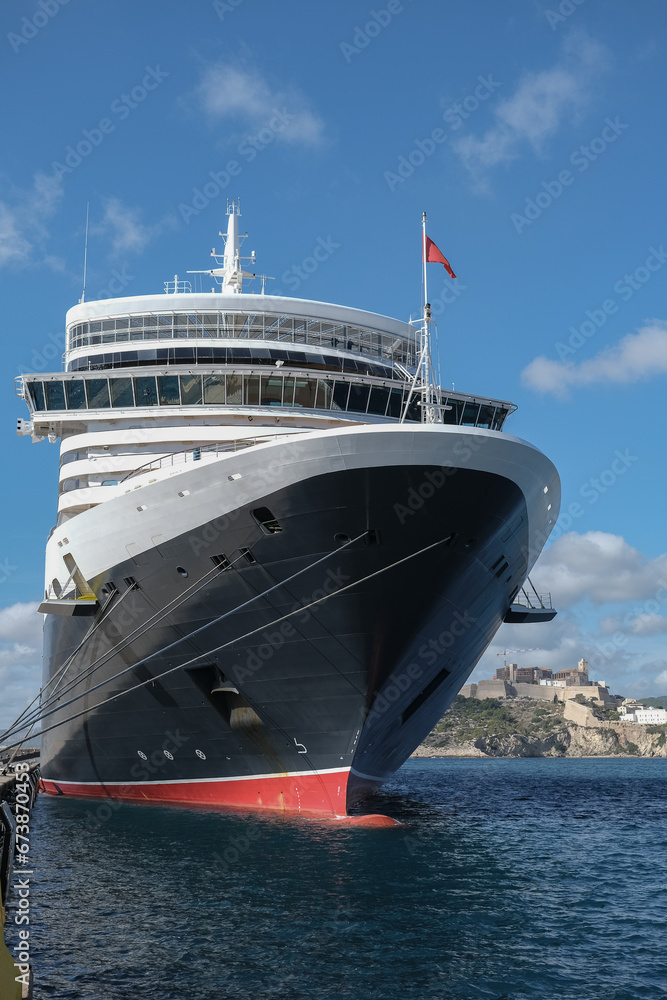 Classic british luxury ocean liner cruiseship cruise ship in port with ...