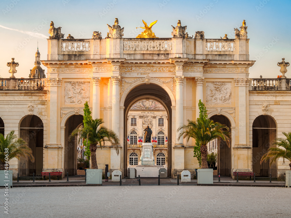 Perspective of the Stanislas statue at the Place Stanislas (Stanislaw ...