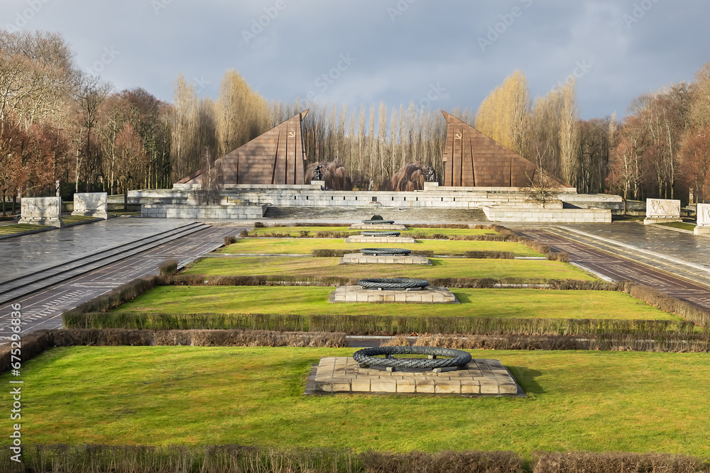 Treptower Park is a park alongside the river Spree. Its prominent ...