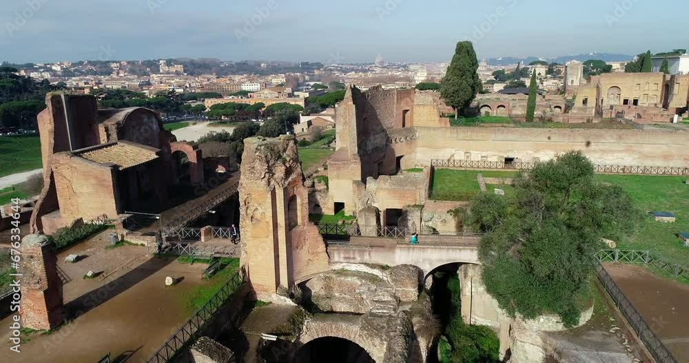 Il Parco del Palatino vicino al Colosseo. Roma, Italia. Ripresa aerea ...