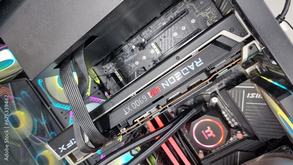 XFX Speedster Merc 319 AMD Radeon RX 6700 XT Black, 12GB GDDR6 Memory ...