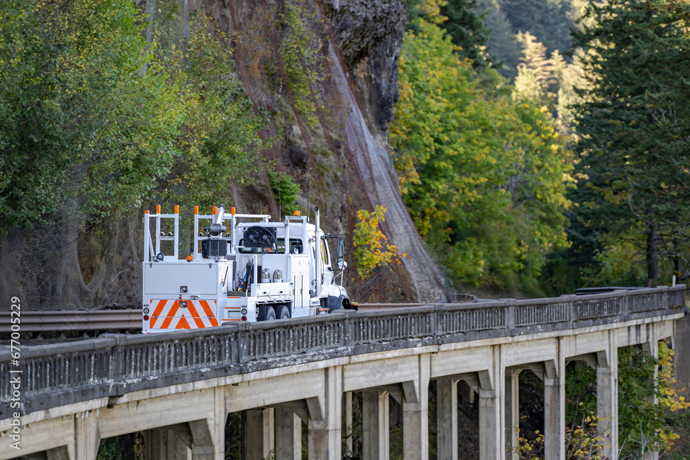 Mobile big rig semi truck utility vehicle with tools and equipment for ...