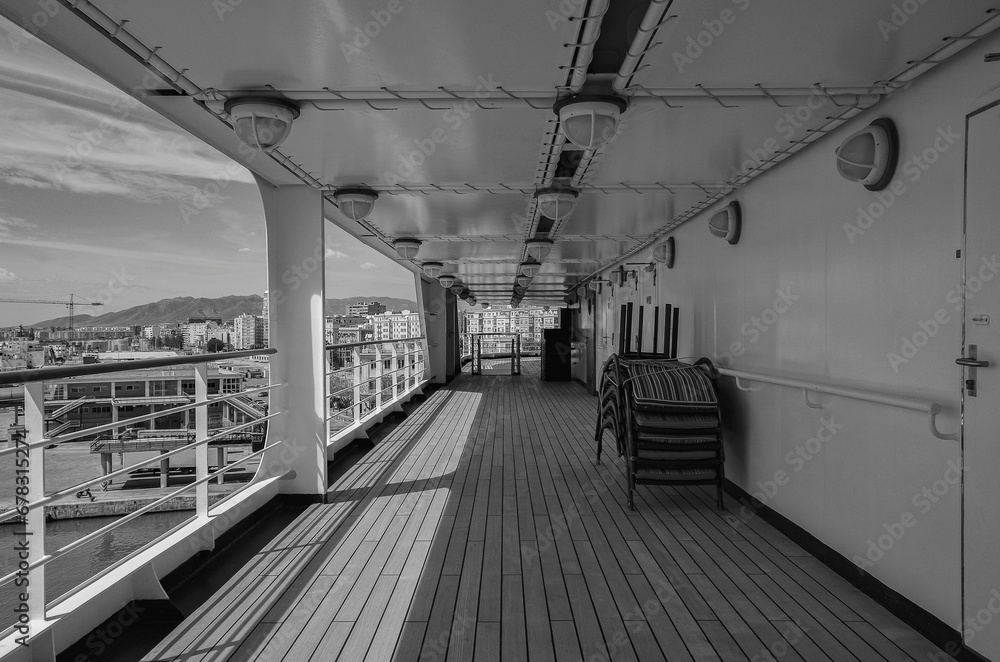 Outdoor promenade and pool decks of modern luxury cruiseship cruise ...