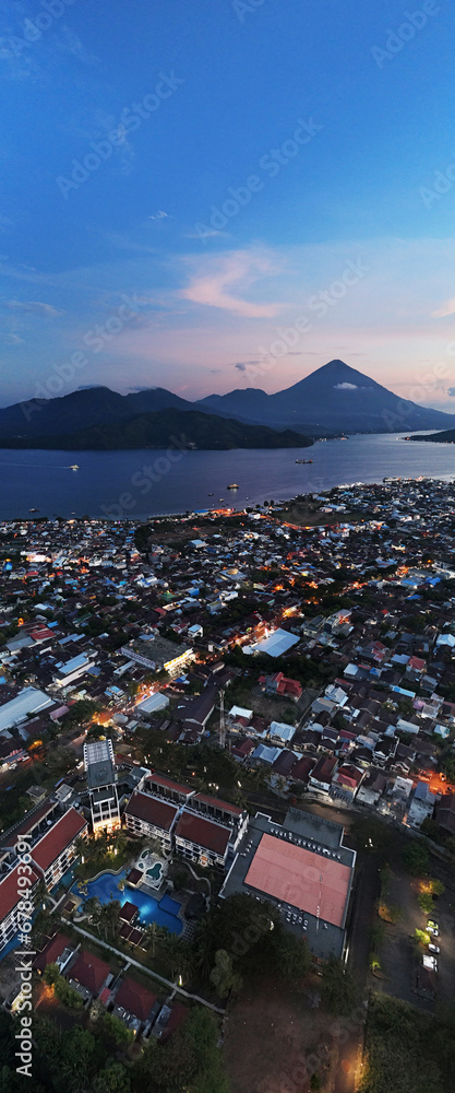 Fotka „defaultstunning Ternate, Maitara and Tidore Island from bird eye ...