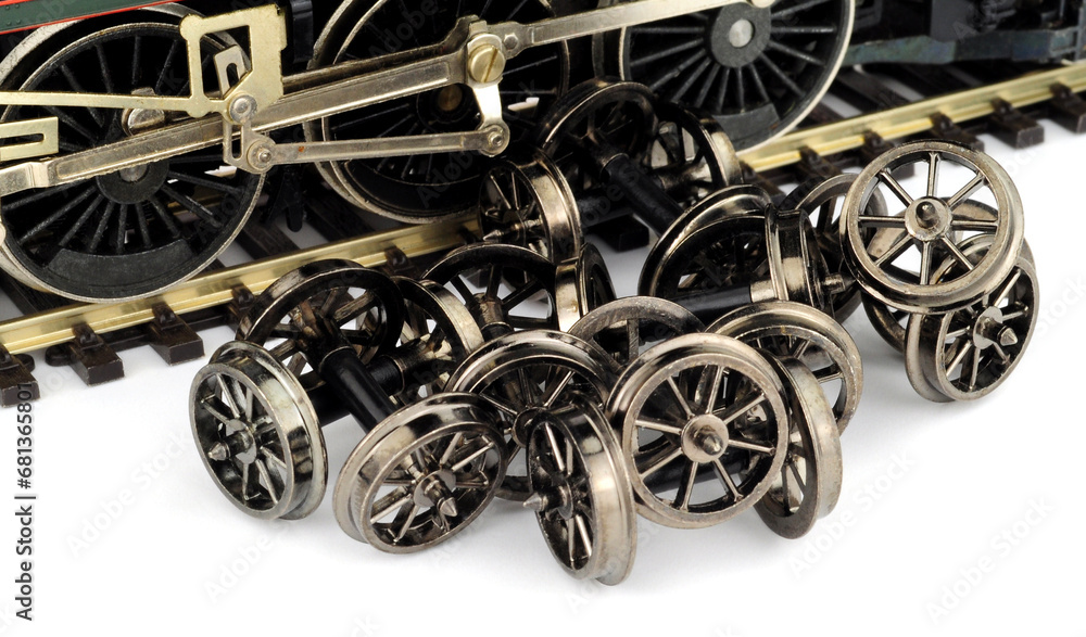 Metal spoked model railway wheels with axles in 00 gauge or 1/76 scale ...