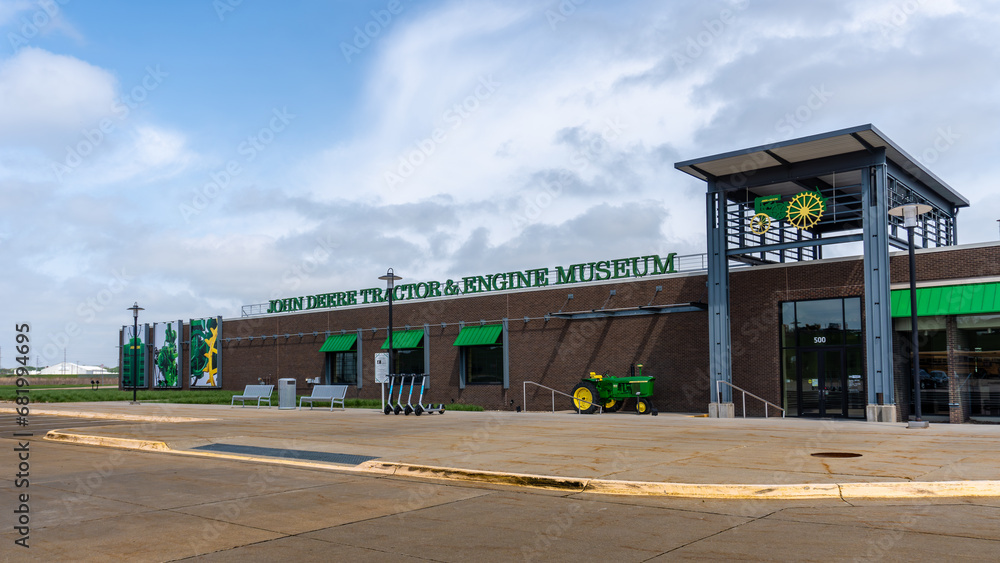 John Deere Tractor and Engine Museum in Waterloo, Iowa. History of John ...