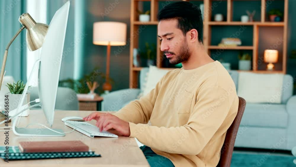 Vidéo Stock Male web designer developing and writing code for an ...