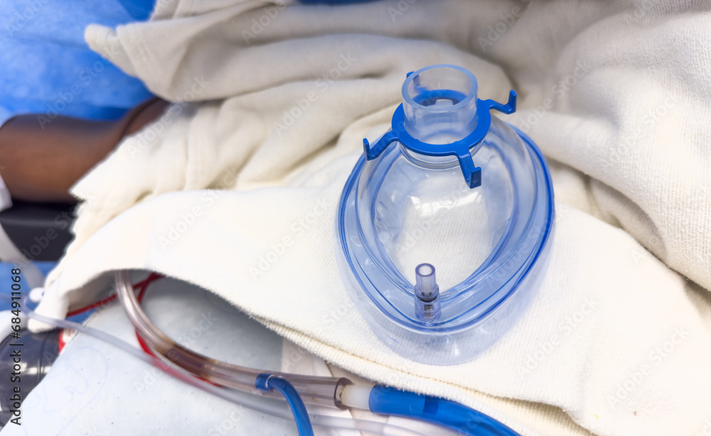 laryngoscope, ventilator, intubation kit, endotracheal tube, oral ...