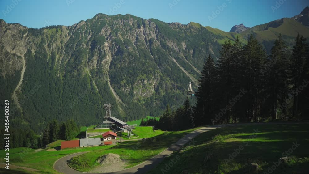 Fellhornbahn talstation bei Oberstdorf. Gondola of the Fellhornbahn ...
