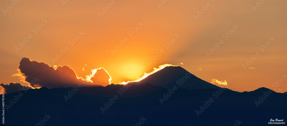 The sun setting behind Mt Fuji as viewed from the Tokyo Skytree Tower ...