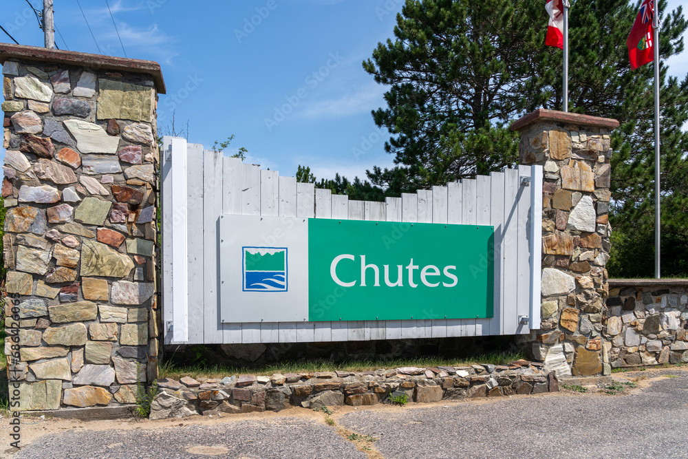 The entrance sign of Chutes Provincial Park in Sables-Spanish Rivers ...