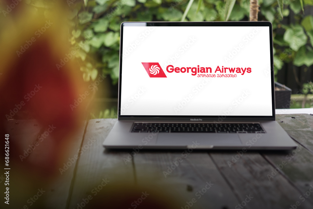 Georgian Airways logo (Airzena), privately-owned flag carrier of ...