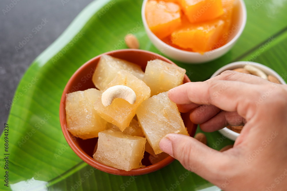 Karachi halwa also known as bombay halva. Kerala Kozhikodan Black halwa ...