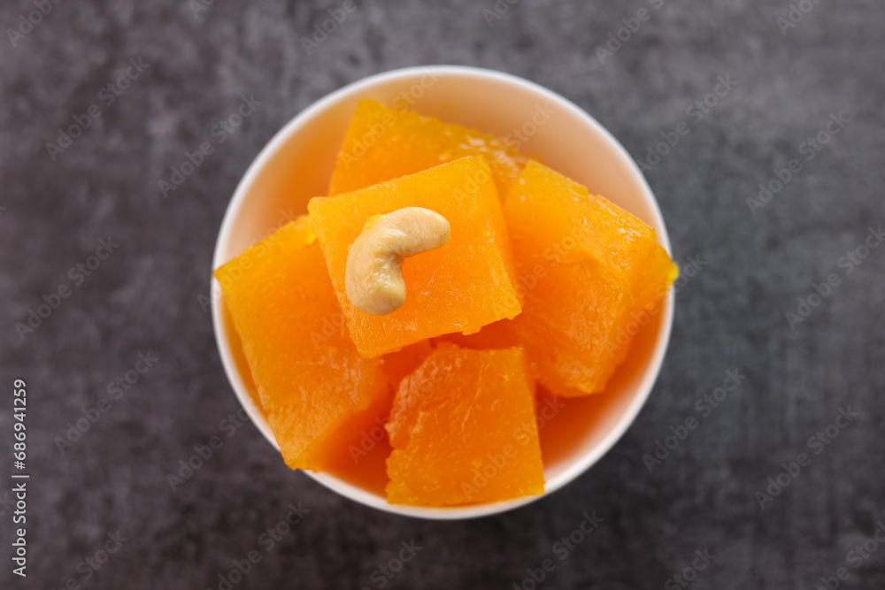 Karachi halwa also known as bombay halva. Kerala Kozhikodan Black halwa ...