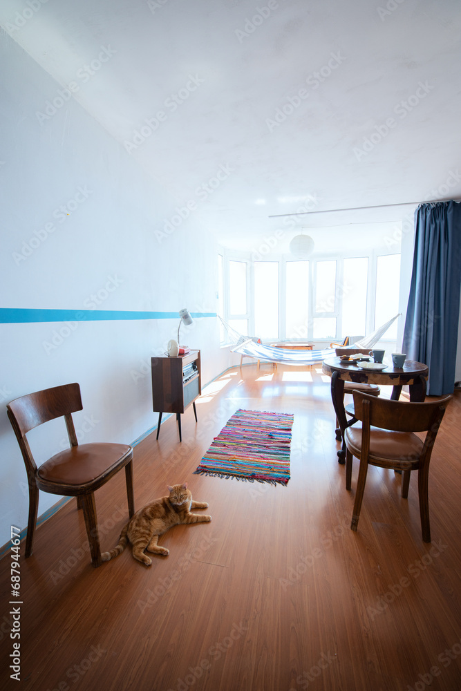 Vintage room with retro radio turntable, telephone and standart lamp ...