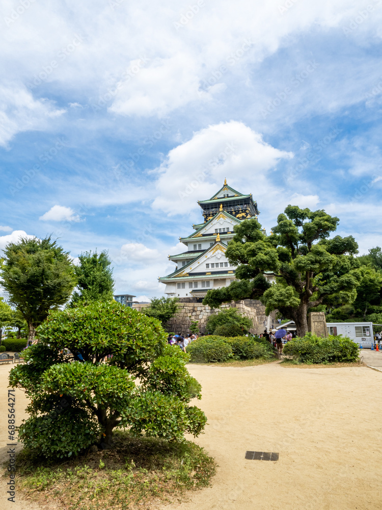 Osaka, JAPAN - 2023 July 30 : Osaka Castle in a beautiful sky day in ...