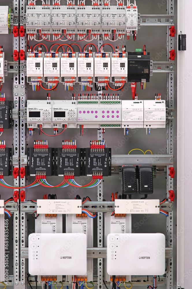 Foto de Electronic control modules for apartment automation are ...