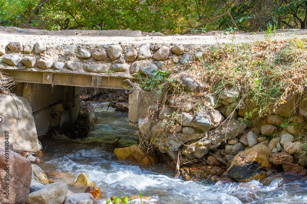 Water in a mountain stream symbolizes fearlessness and determination ...