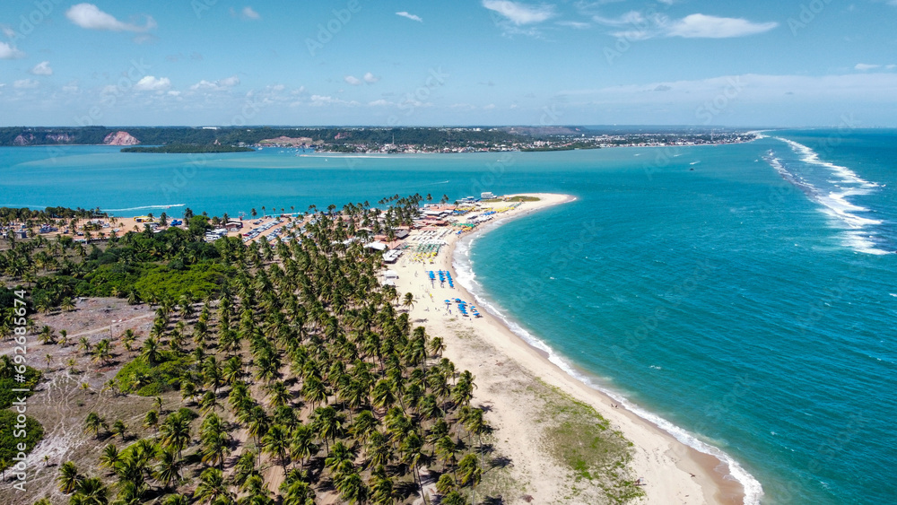 Gunga Beach in Maceiò is incredibly beautiful. Palm trees, heavenly ...
