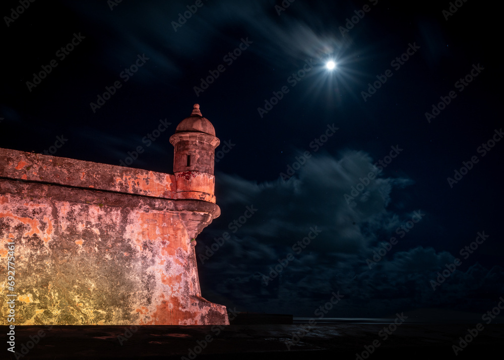 Fort San Felipe de El Morro in San Juan, Puerto Rico with full moon ...