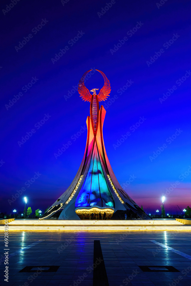 Uzbekistan, Tashkent - December 11, 2023: Illuminated monument of ...