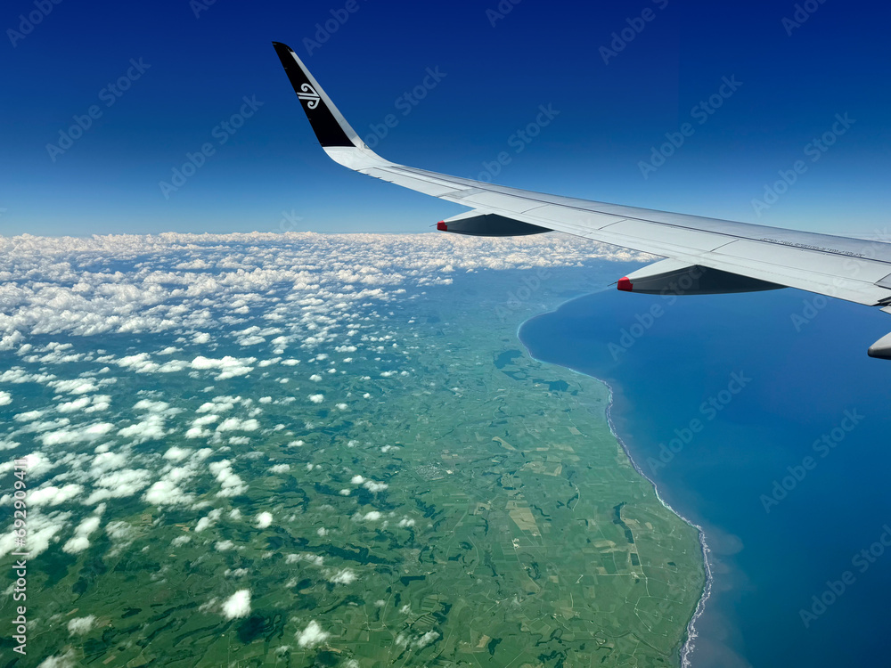 TARANAKI, NEW ZEALAND - DECEMBER 8, 2023: The wing of an Air New ...