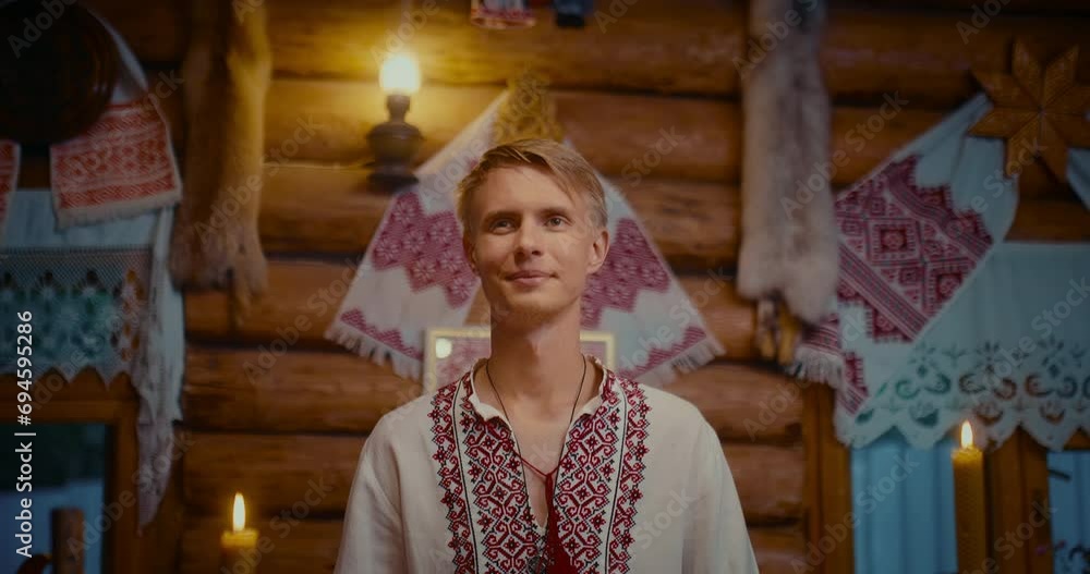 Vidéo Stock portrait of smiling Slavic man in ancient interior of ...