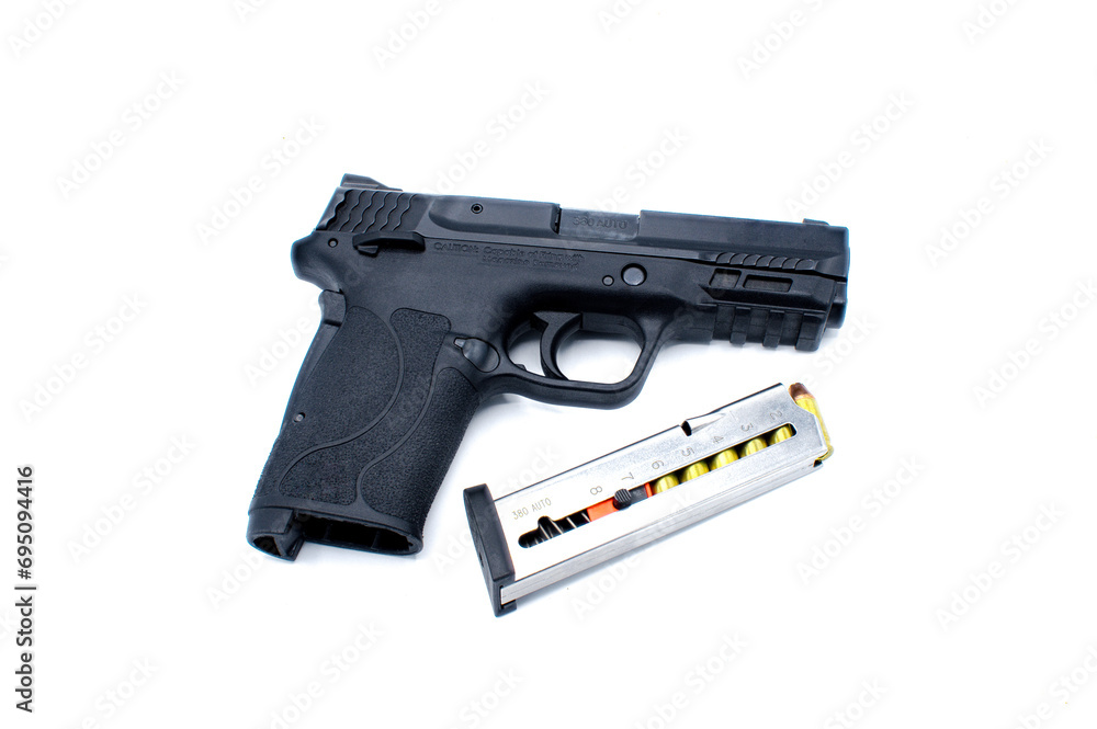 Foto de 380 auto semi automatic handgun pistol Black metal with hard ...