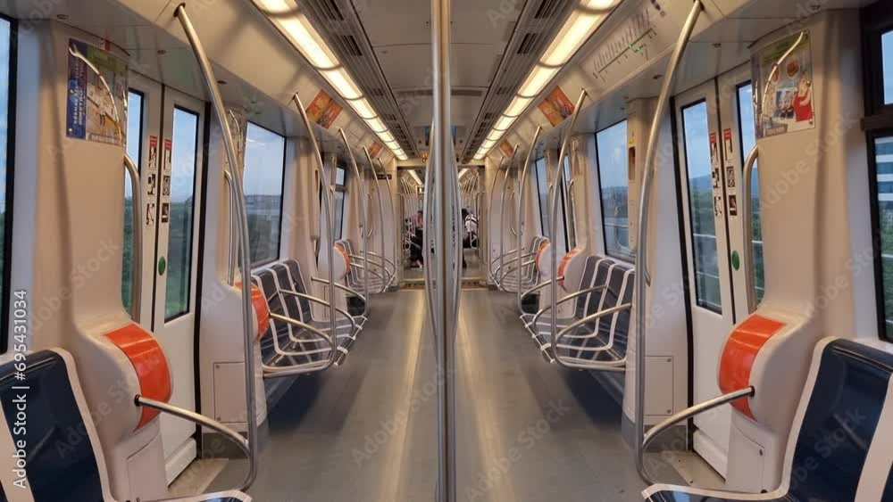 Metro de panamá, vagón de metro. Recorrido en transporte publico, tren ...