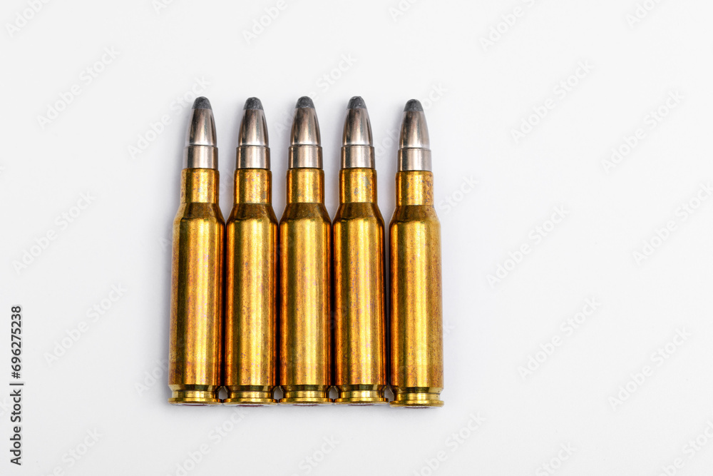 Wojskowa amunicja do broni długiej dalekiego zasięgu Stock Photo | Adobe Stock