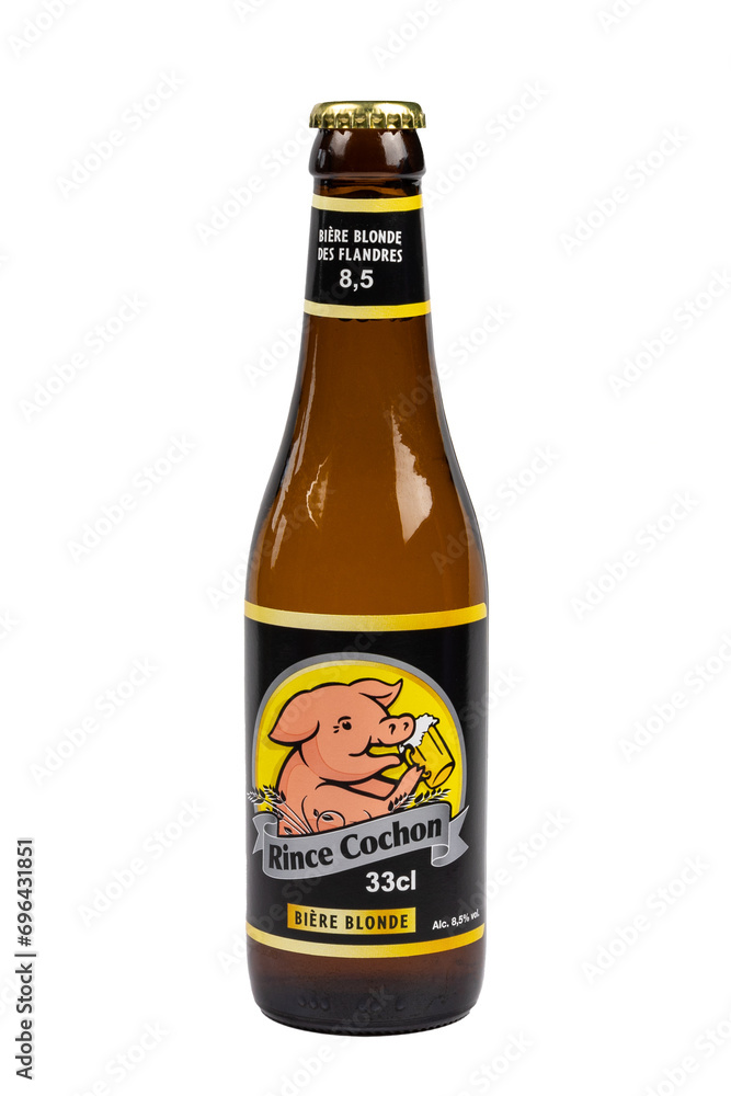 Vaison-la-Romaine, Vaucluse, France - 01122023 : bouteille de bière de ...