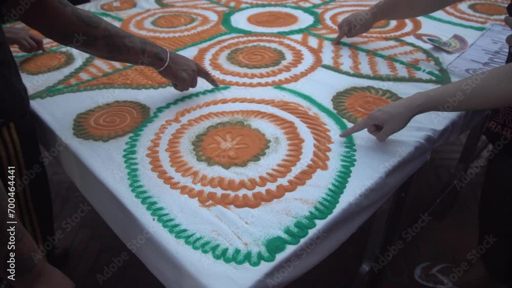 Vidéo Stock Diwali sand art and Rangoli are traditional Indian crafts ...