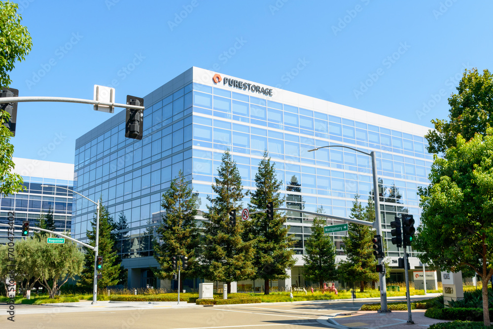Exterior view of Pure Storage headquarters building. Pure Storage is ...