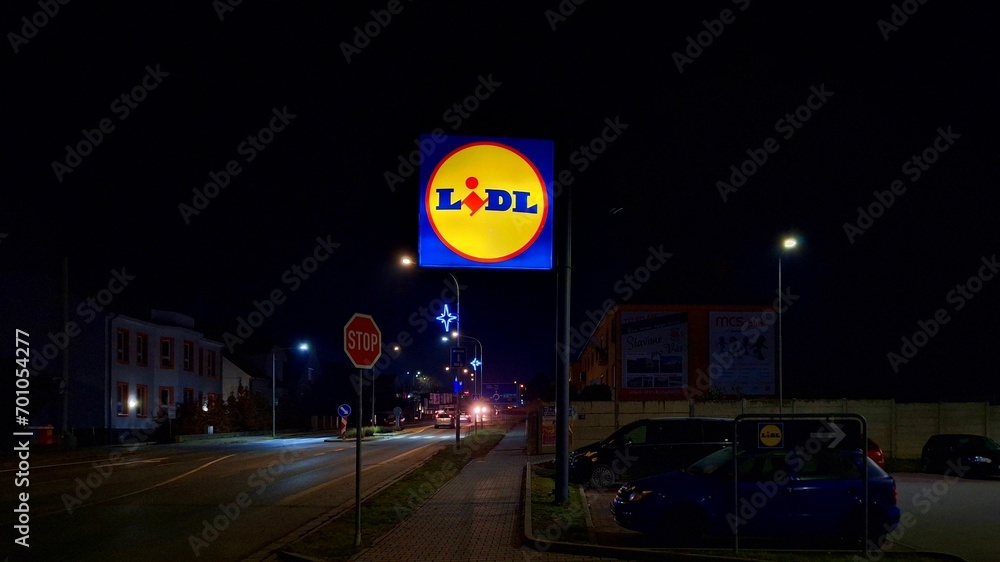 LIDL logo on hypermarket from German chain, part of Schwartz Gruppe ...