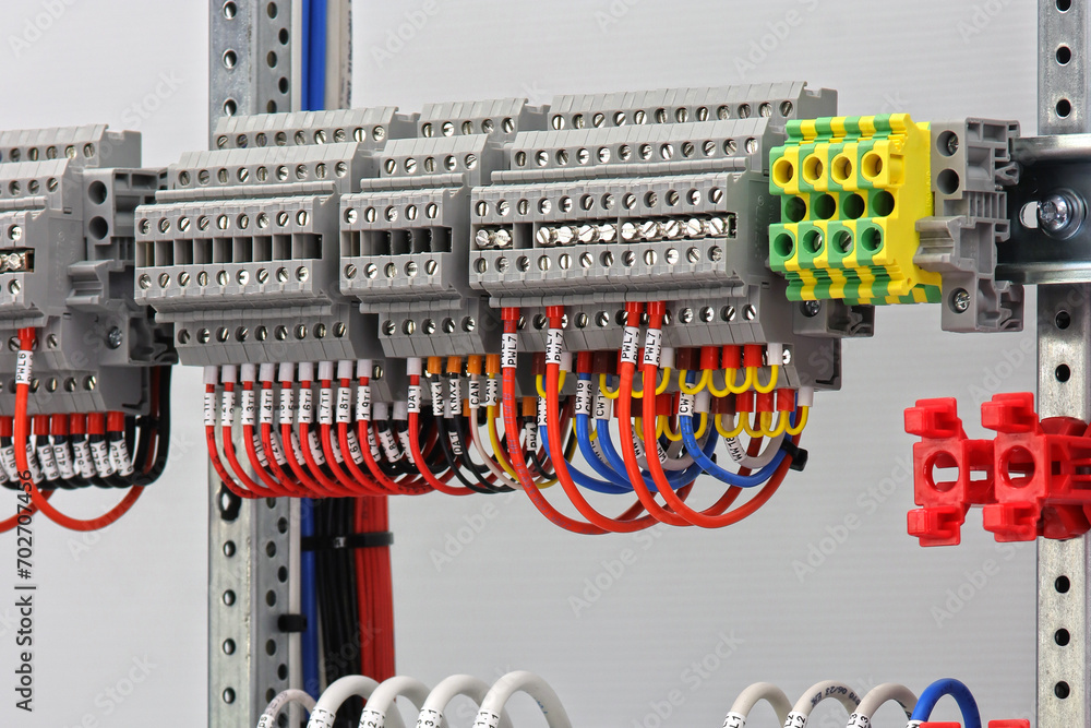 Electrical pass-through terminals for connecting copper mounting wires ...