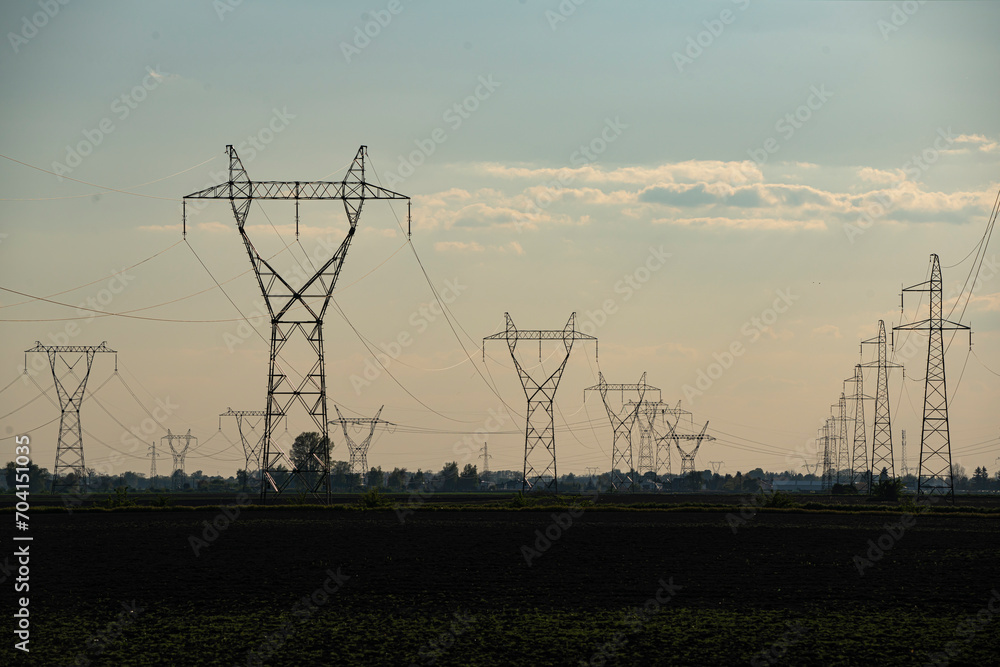 high-voltage pylons, high-intensity power transmission, power ...